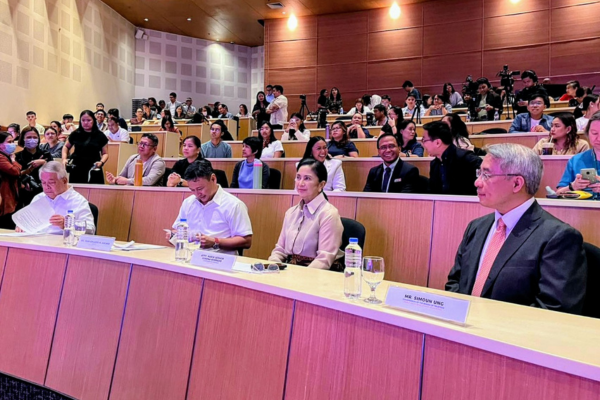 World Vision Philippines | Biz groups, civil society commit to boost ...