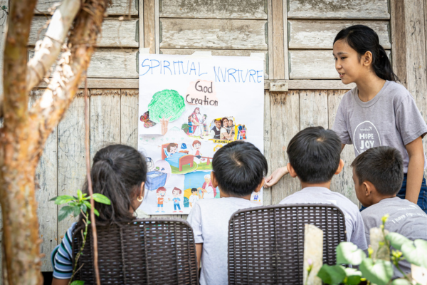 5 Reasons Why Giving is Good for You | Blog for Children