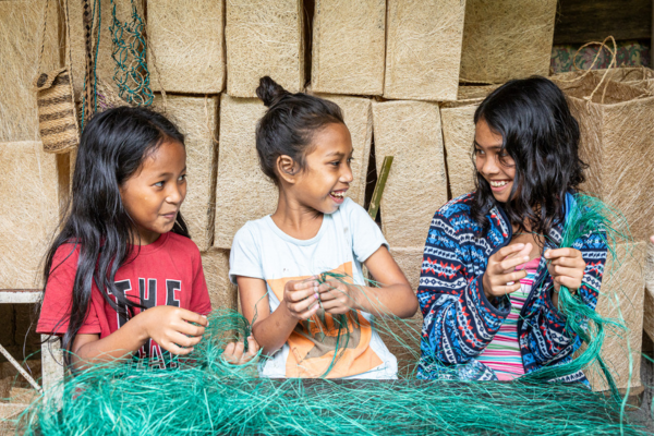 5 Reasons Why Giving is Good for You | Blog for Children